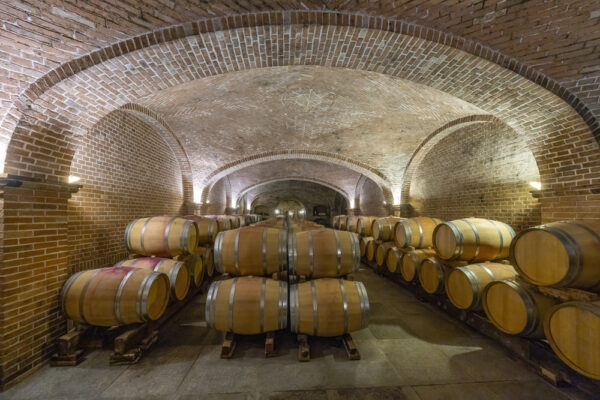 American Oak Barrels: The Secret To Bold, Robust Flavor Profiles