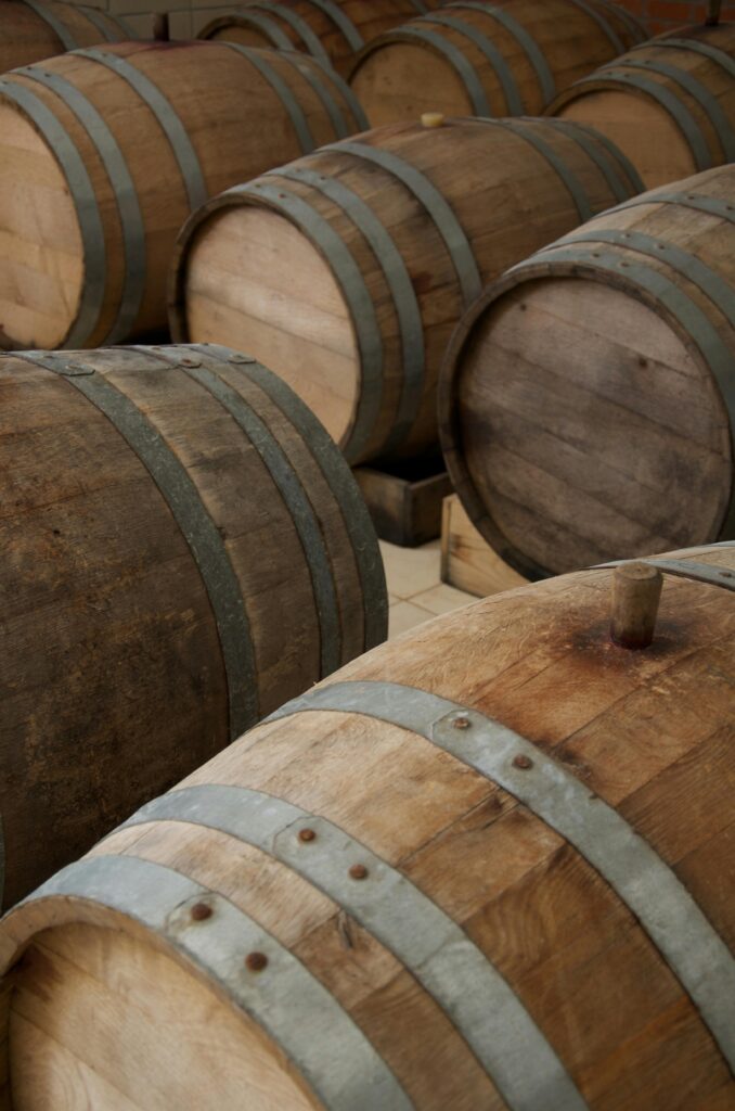 The Benefits of Aging Cocktails in Oak Barrels: Why Barrel-Aged ...